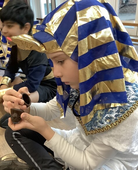 Year 4 Egyptian Day - News - Hinchley Wood Primary School